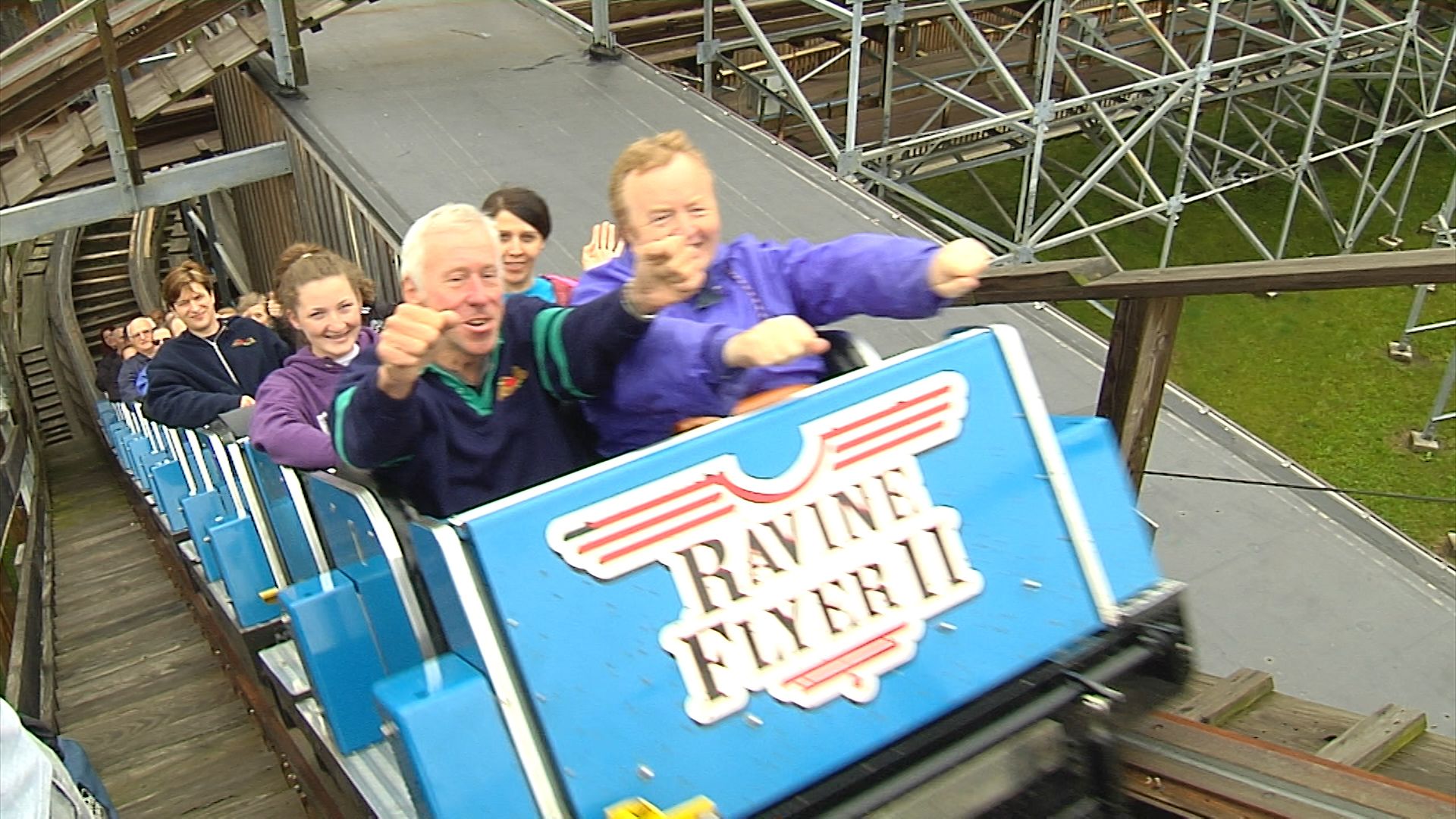 Coaster Crazy Visitors Ride Ravine Flyer II - Erie News Now | WICU and ...
