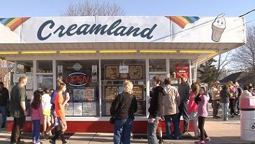 Whippy Dip & Creamland Open to Big Crowds - Erie News Now | WICU and ...