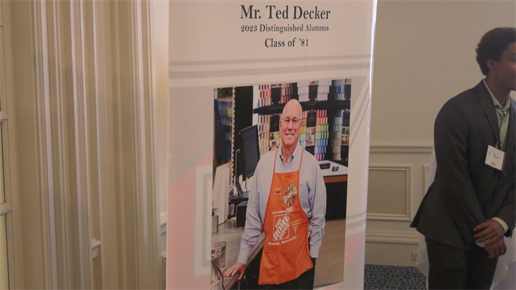 Home Depot CEO Honored at Kahkwa Club - Erie News Now | WICU and WSEE ...