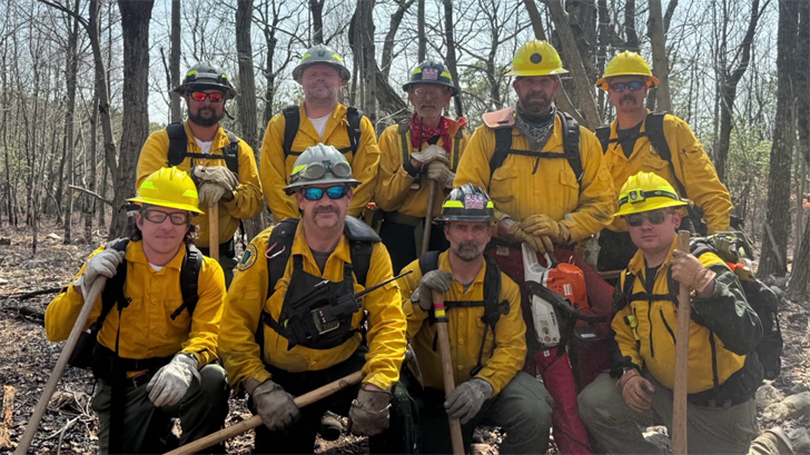 Local Volunteers Return from Fighting Wildfire in Jim Thorpe, Pa - Erie ...